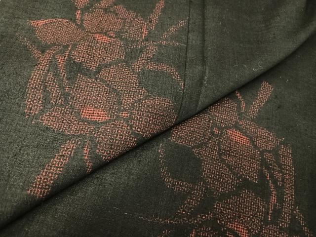 平和屋着物●本場結城紬　重要無形文化財　100亀甲　飛び亀甲　草花文　正絹　逸品　未使用　AAAX0251np
