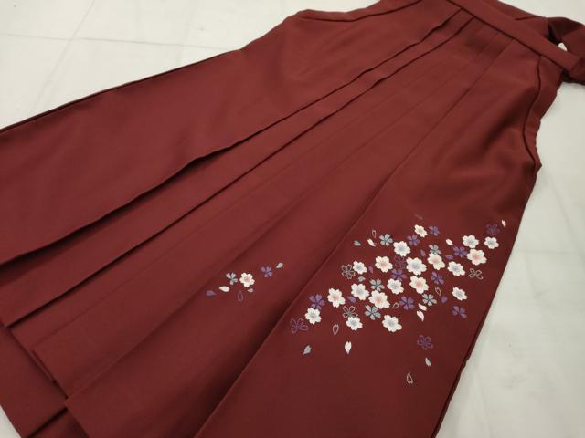 平和屋着物●女性　行灯袴　刺繍　舞花文　金糸　卒業式　洗える着物　AAAX5851cs