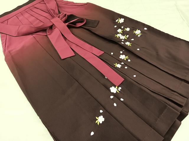 平和屋着物●女性　行灯袴　刺繍　草花文　暈し染め　金糸　卒業式　洗える着物　AAAX6417mf