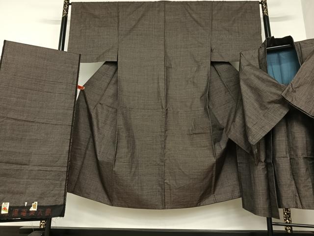 平和屋着物●男性　本場大島紬　アンサンブル　100亀甲　総詰め　証紙付き　正絹　逸品　AAAY0185zg