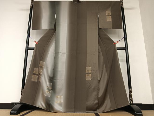 平和屋着物●訪問着　箔散らし文　竹屋町刺繍　暈し染め　金彩　正絹　逸品　未使用　AAAY0226zg