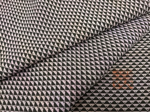 平和屋着物●染色工芸作家　本郷葵虹　小紋　鱗文　暈し染め　正絹　逸品　AAAY1746np