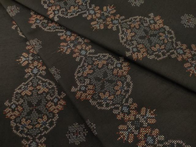 平和屋着物●上質な紬　100亀甲　飾花文　正絹　逸品　AAAY1878ck