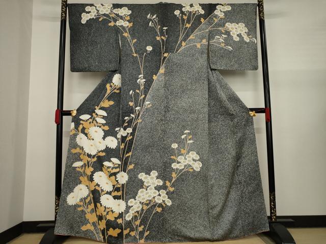 平和屋着物●訪問着　刺繍　草花文　黒地　正絹　逸品　AAAY1889ck