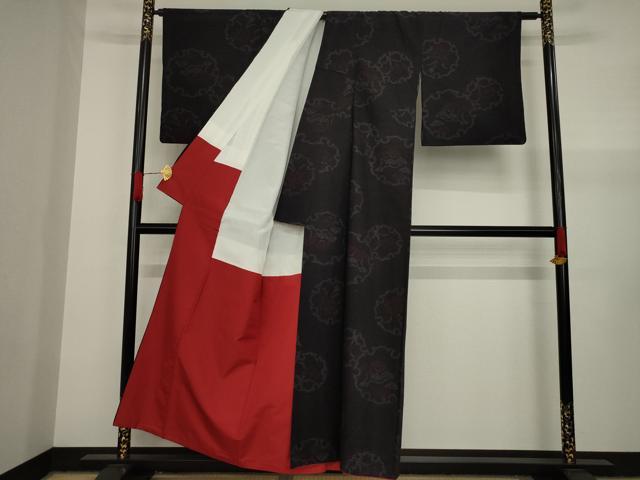 平和屋着物○結城紬 80亀甲 雪輪花文 黒地 正絹 逸品 AAAY4686ck - www