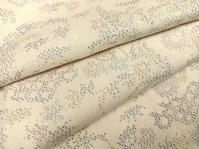 平和屋着物●本場結城紬　重要無形文化財　100亀甲　草花文　正絹　逸品　AAAY5632ph