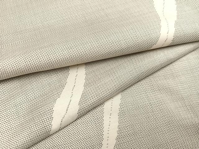 平和屋着物●本場大島紬　白大島　カタス9マルキ　斜縞　正絹　逸品　AAAY6318ph