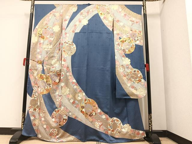 平和屋着物●十日町老舗ブランド　吉澤友禅　吾妻徳穂　振袖　駒刺繍　花唐草文　金彩　正絹　逸品　AAAY6331ph