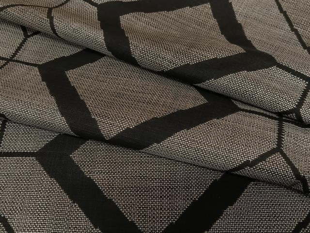 平和屋着物●本場大島紬　泥染め　カタス9マルキ　菱文　正絹　逸品　AAAY6480zg