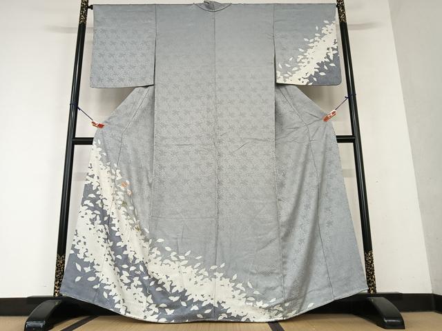 平和屋着物●訪問着　駒刺繍　草花文　暈し染め　正絹　逸品　AAAY6571zg