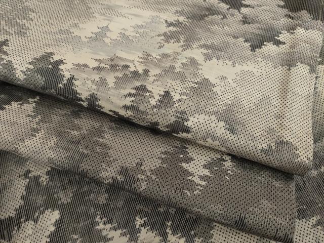 平和屋着物●本場大島紬　白大島　一元7マルキ　総絣　樹林風景文　正絹　逸品　未使用　AAAY7334ck