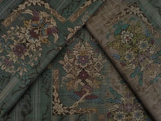 平和屋着物●本場大島紬　カタス9マルキ　向い鳥飾花文　正絹　逸品　AAAY7344ck