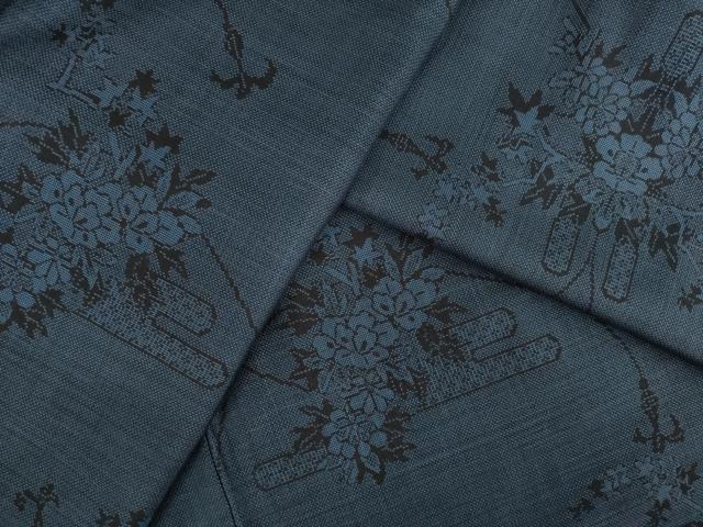 平和屋着物●本場大島紬　カタス9マルキ　エ霞花文　正絹　逸品　AAAY9070ck