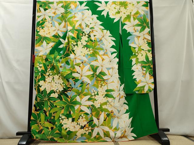 平和屋着物▼豪華振袖　駒刺繍　枝花文　金彩　正絹　逸品　AAAY9395cs