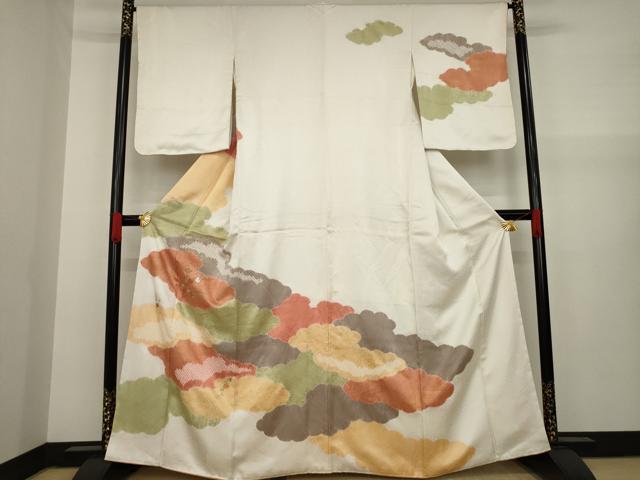 平和屋着物●訪問着　絞り　刺繍　雲重ね花文　金彩　正絹　逸品　AAAY9799ck
