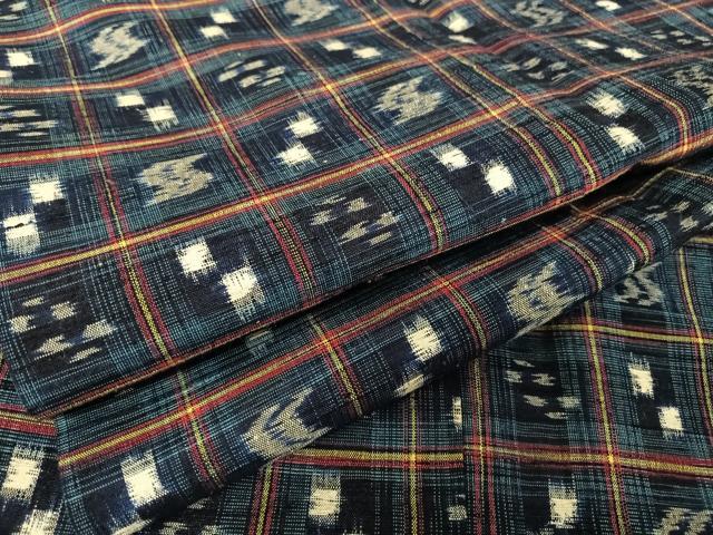 平和屋着物●上質な紬　琉球絣文様　正絹　逸品　AAAY9903np