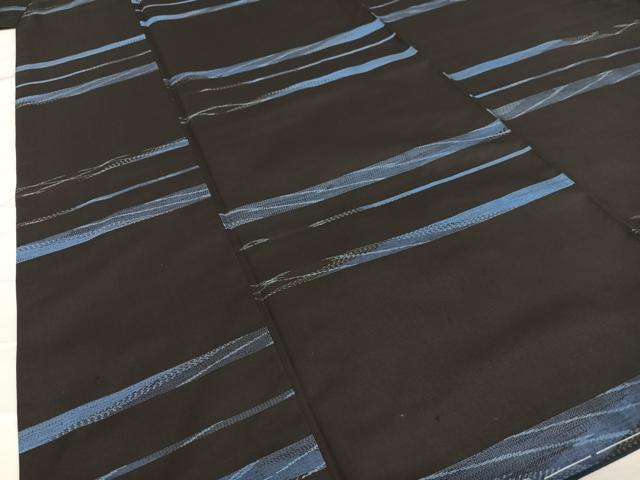 平和屋着物○本場大島紬 残糸織 やたら織 変わり横段文 黒地 正絹