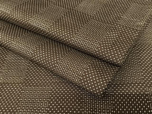 平和屋着物●本場大島紬　80亀甲　市松文　正絹　逸品　AAAZ0226zg