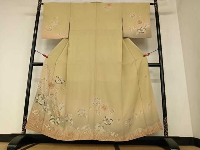 平和屋着物●十日町　名門　滝泰謹製　訪問着　手描き　絞り　刺繍　宝尽くし花蝶文　暈し染め　金彩　正絹　逸品　AAAZ0251zg