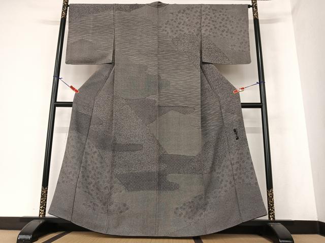 平和屋着物●人間国宝　初代六谷梅軒の息子　二代目　六谷梅軒(六谷博臣)江戸小紋　訪問着　吉祥花文　黒地　正絹　逸品　AAAZ0346zg