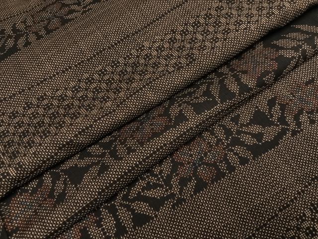 平和屋着物●本場大島紬　一元絣　横段草花文　正絹　逸品　AAAZ0578ph