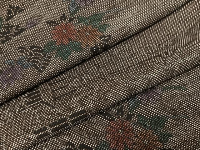 平和屋着物●本場大島紬　カタス7マルキ　草花文　正絹　逸品　AAAZ1793ph