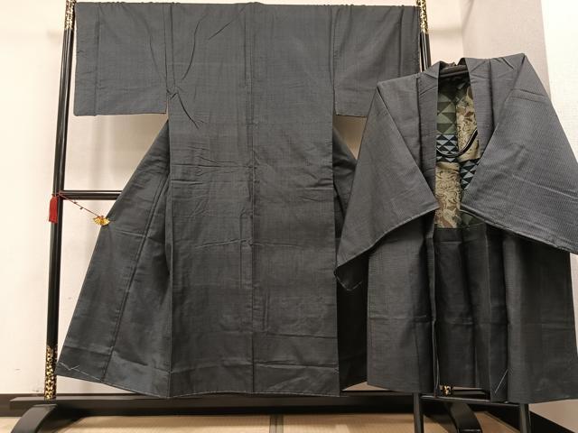 平和屋着物●男性　本場大島紬　アンサンブル　100亀甲　総詰め　正絹　逸品　未使用　AAAZ2374ph