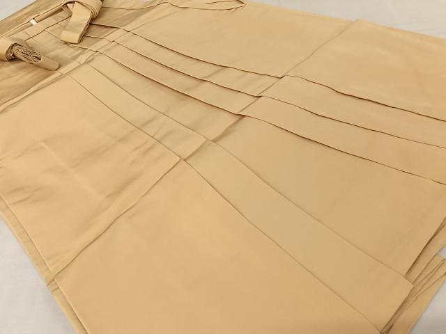 平和屋着物●創業100年　毘龍織　安部吉　男性　馬乗り袴　毘龍御袴地　色無地　蜂蜜色　正絹　逸品　AAAZ3026np