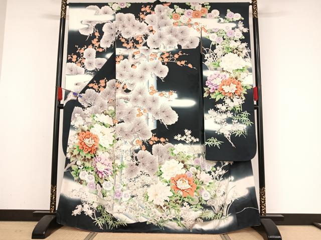平和屋着物●豪華振袖　松に草花　暈し染め　黒地　正絹　逸品　AAAZ3088np