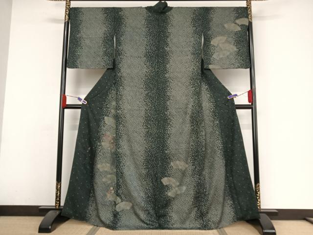 平和屋着物●訪問着　絞り　刺繍　地紙蔦の葉文　黒地　金糸　金彩　正絹　逸品　AAAZ3251np