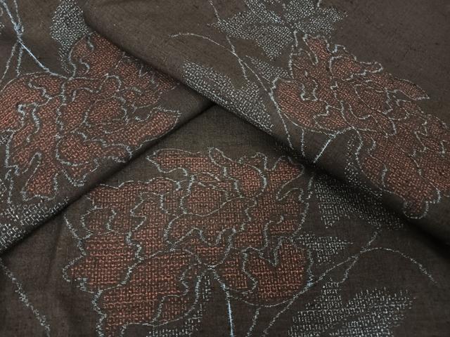 平和屋着物●本場結城紬　重要無形文化財　100亀甲　草花文　正絹　逸品　AAAZ3257np