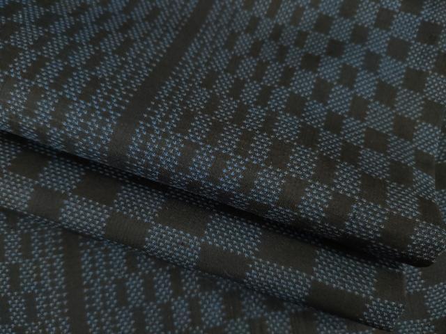 平和屋着物●本場大島紬　カタス7マルキ　市松文様　正絹　逸品　AAAZ3734ck