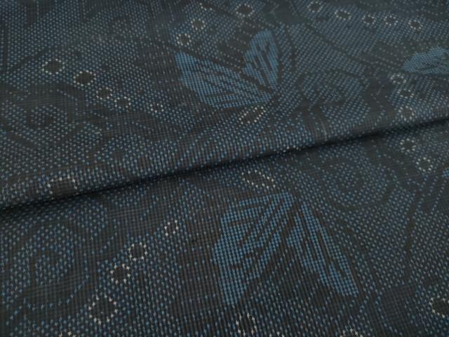 平和屋着物●本場大島紬　一元絣　舞蝶文　正絹　逸品　未使用　AAAZ4794ck