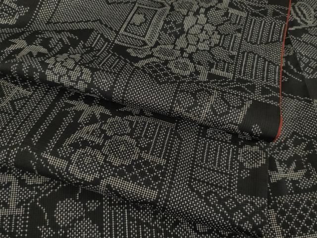 平和屋着物●本場大島紬　一元絣　亀甲花籬文　黒地　正絹　逸品　AAAZ4805ck
