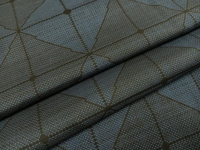 平和屋着物●本場大島紬　一元7マルキ　変わり格子　正絹　逸品　未使用　AAAZ4922ph