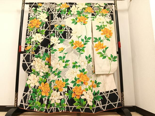 平和屋着物●豪華振袖　駒刺繍　牡丹　金彩　正絹　逸品　AAAZ5076ph