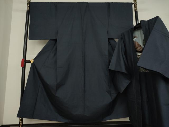 平和屋着物●男性　本場大島紬　アンサンブル　80亀甲　総詰め　正絹　逸品　AAAZ7167ck