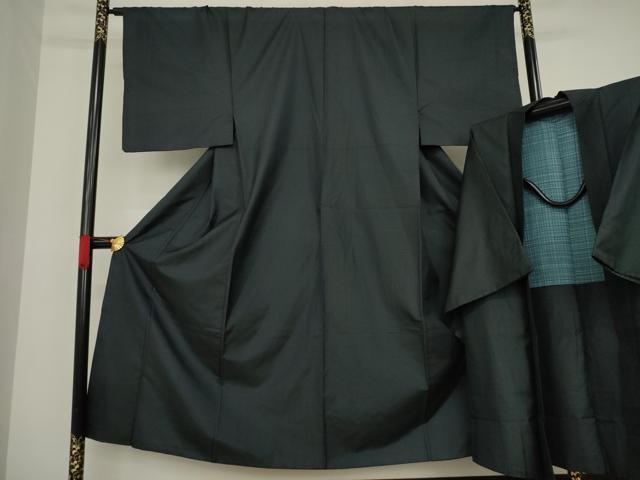 平和屋着物●男性　本場大島紬　アンサンブル　100亀甲　総詰め　正絹　逸品　AAAZ7168ck