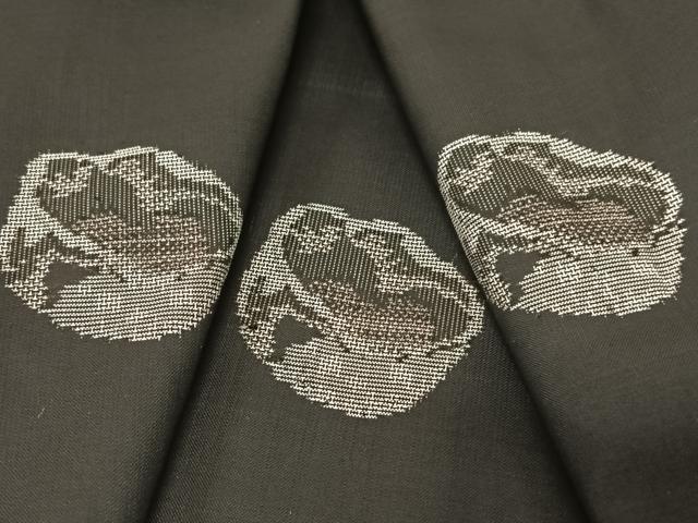 平和屋着物●本場大島紬　カタス9マルキ　地空き　陶器文　正絹　逸品　未使用　AAAZ7430zg