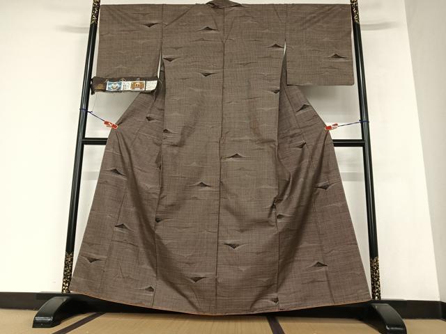 平和屋着物●本場大島紬　古代染色純泥染め　手織　一元7マルキ　遠山重ね文　石原正宏作　証紙付き　正絹　逸品　未使用　AAAZ7464zg