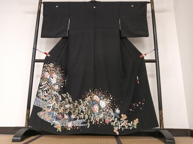 平和屋着物●本加賀友禅作家　宮野勇造　黒留袖　群鶴立波花文　花しぶき　正絹　逸品　AAAZ7529zg