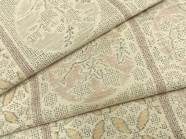 平和屋着物▽本場結城紬　重要無形文化財　単衣　100亀甲　色紙草花文　正絹　逸品　AAAZ9434fy