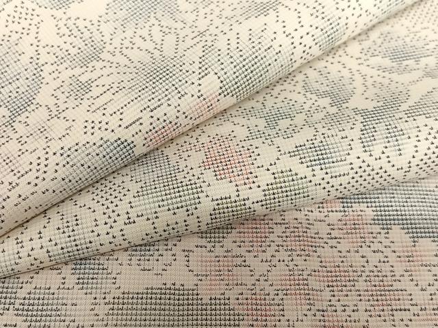 平和屋着物●本場大島紬　白大島　カタス7マルキ　草花文　鈴乃屋扱い　正絹　逸品　AABA0121zg