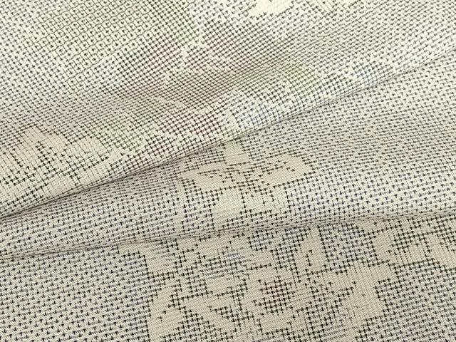 平和屋着物●本場大島紬　白大島　120亀甲　枝花文　正絹　逸品　AABA0270zg