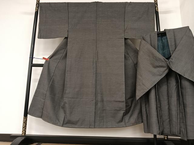 平和屋着物●男性　紬　アンサンブル　亀甲文様　正絹　逸品　AABA0355zg