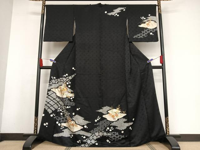 平和屋着物●創業460年・千總　訪問着　駒刺繍　絞り　霞草花文　黒地　金糸　金彩　正絹　逸品　AABA2518np