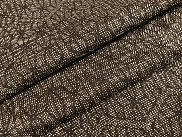 平和屋着物●本場大島紬　一元7マルキ　麻の葉亀甲文　正絹　逸品　AABA2685ph