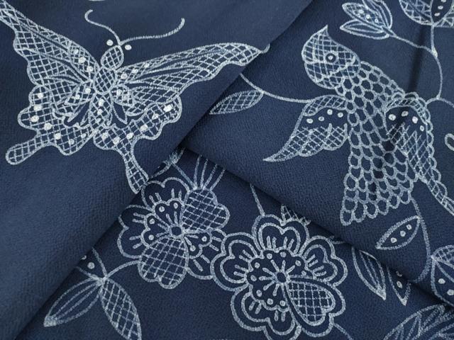 平和屋着物●上質な小紋　藍　更紗花蝶文　ろうけつ染め　正絹　逸品　未使用　AABA3325ck