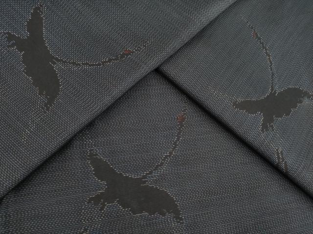 平和屋着物●本場大島紬　飛鶴文　正絹　逸品　AABA3358ck