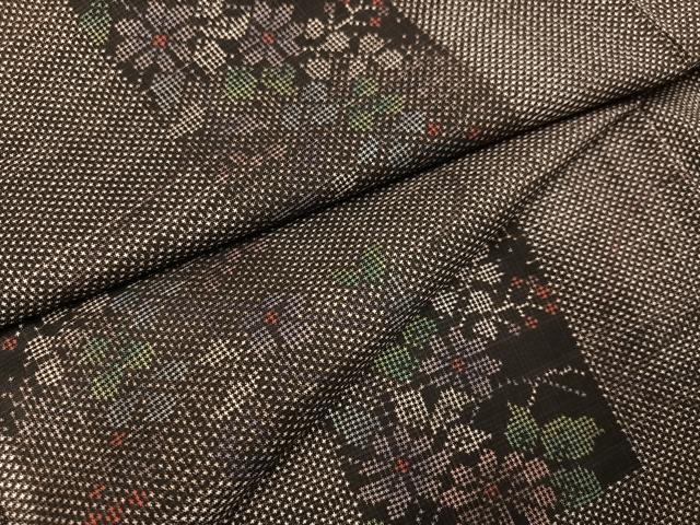 平和屋着物●本場大島紬　一元絣　色紙草花文　正絹　逸品　未使用　AABA3824ph